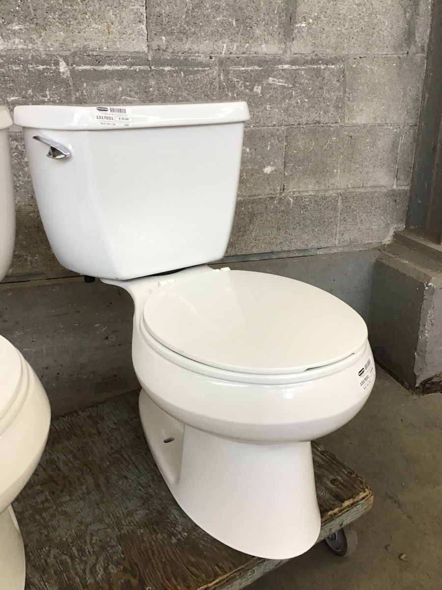 ’10 Kohler Low Flow, Round Bowl Toilet | Second Use Building Materials ...