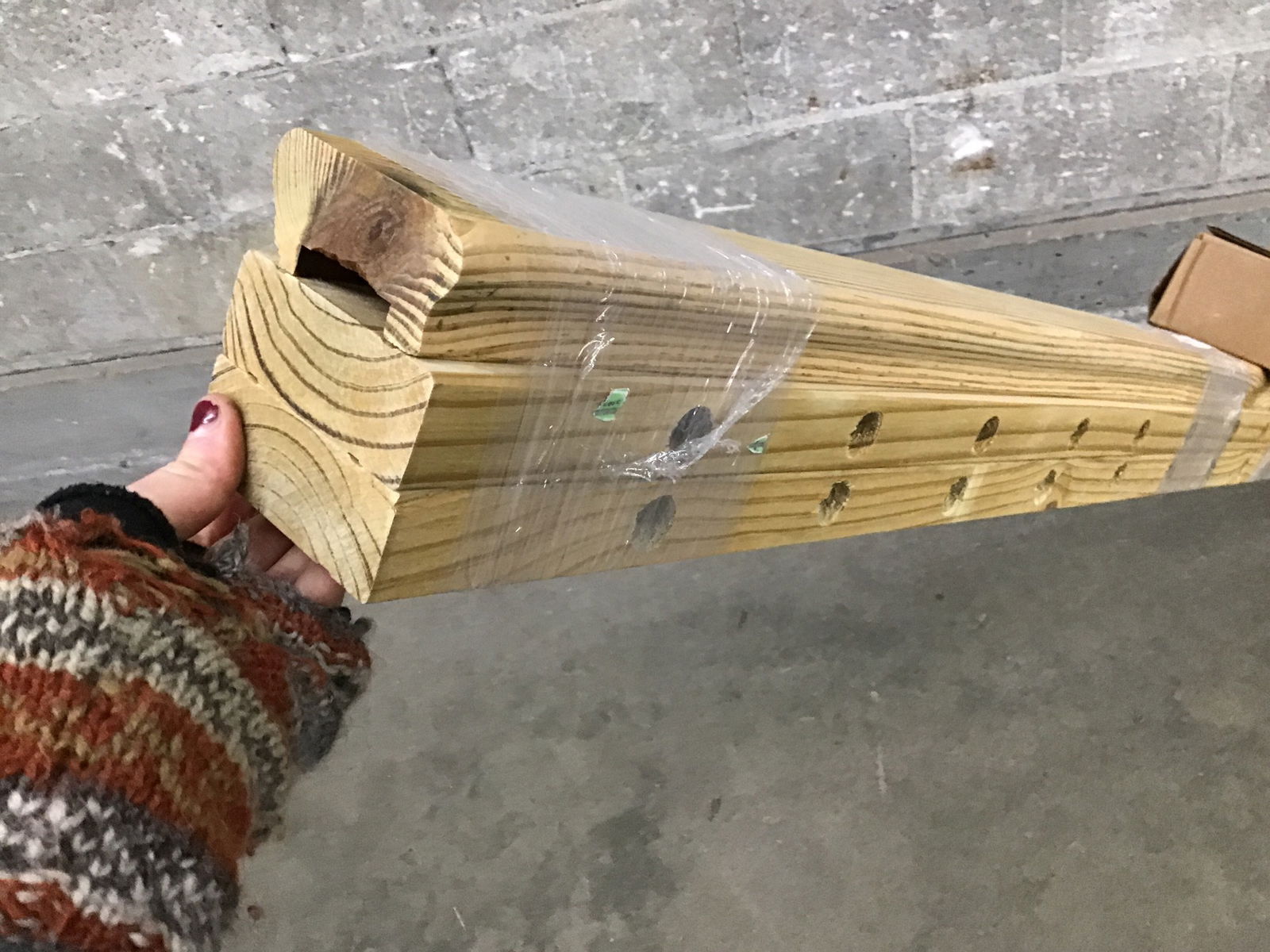 Pro Wood Pine Railing w/ Round Balusters | Second Use Building ...