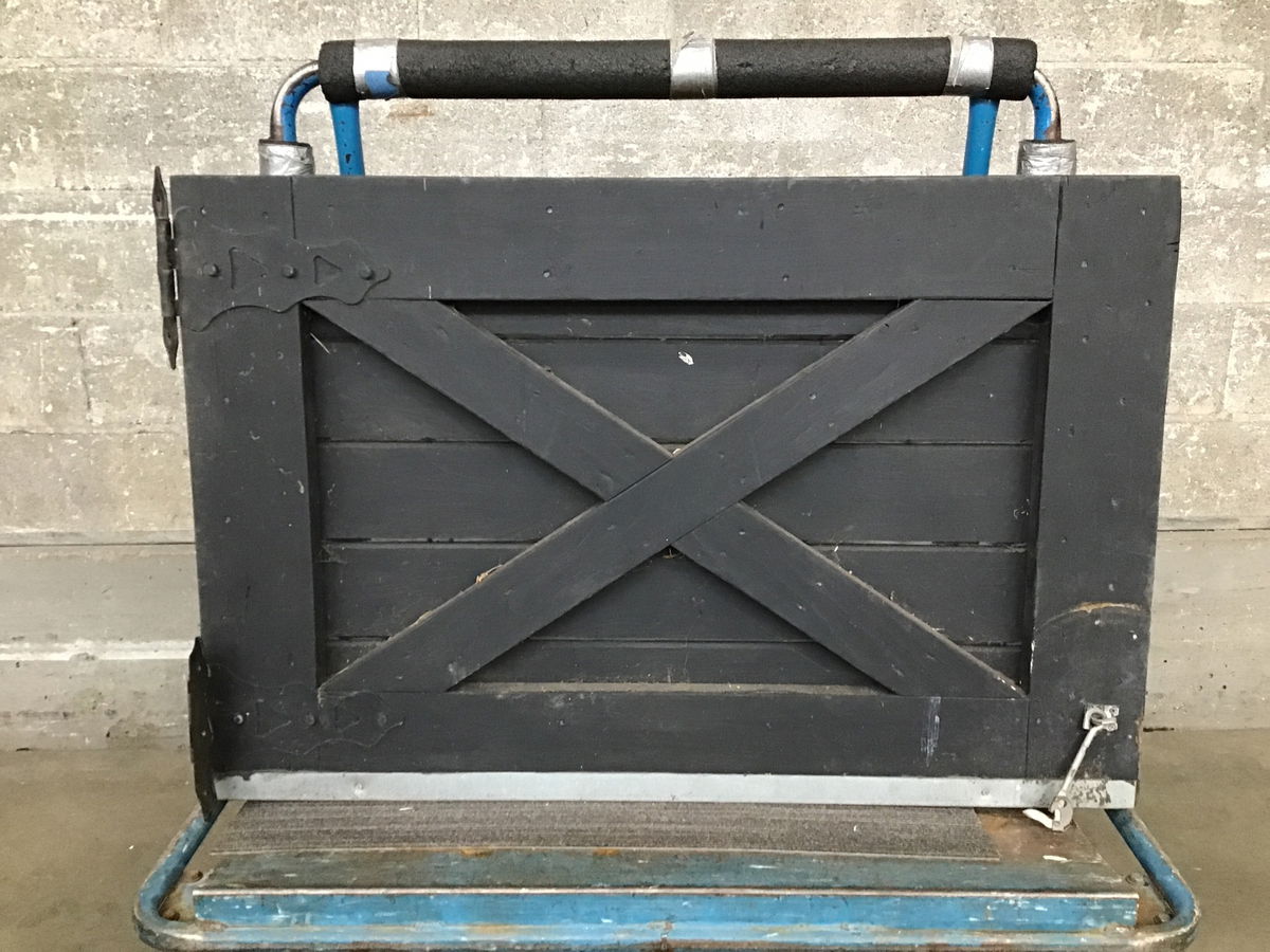 Hefty Wood Gate | Second Use Building Materials and Salvage