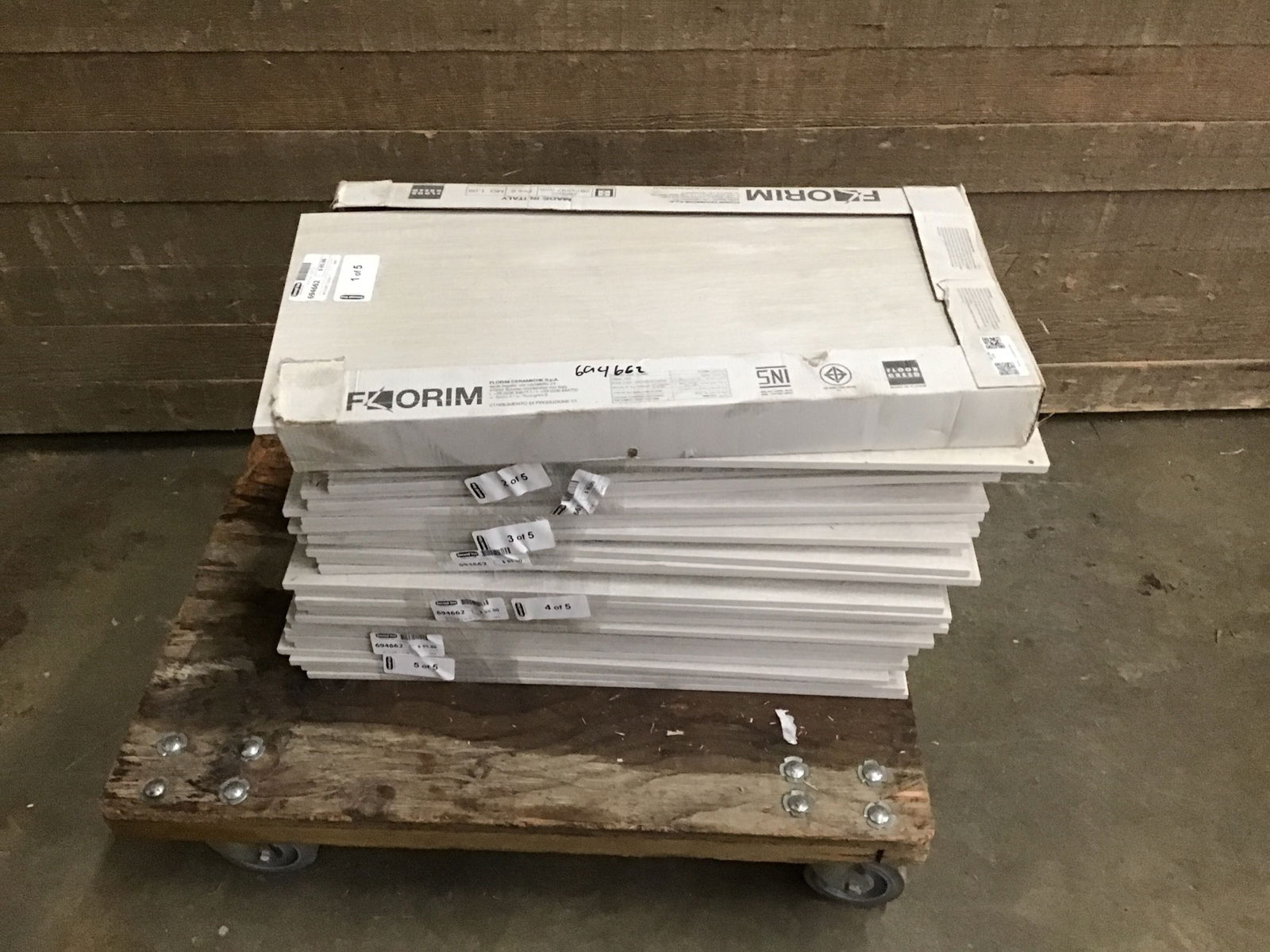 Floor Gres – 70SF Lot | Second Use Building Materials and Salvage