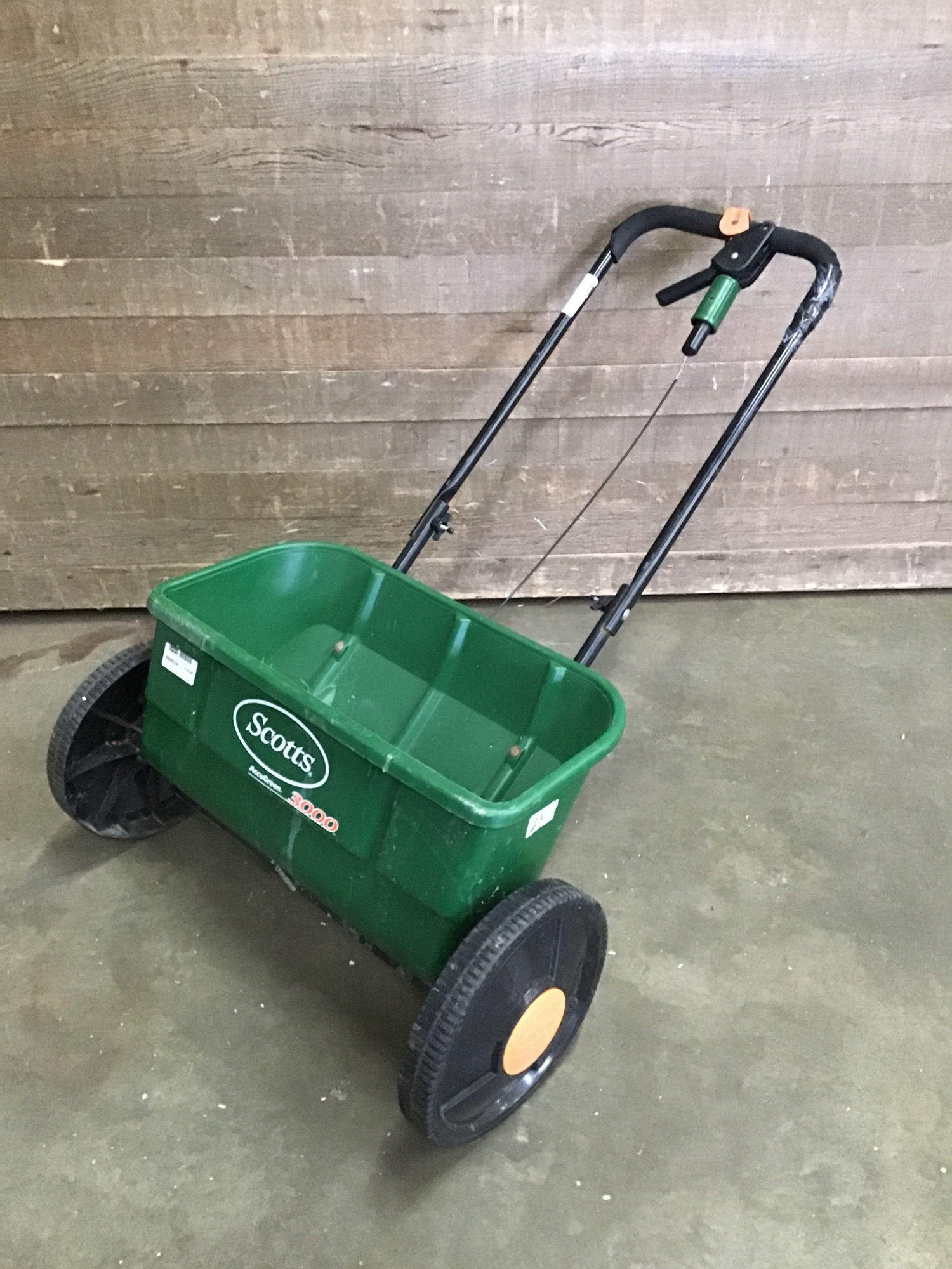 Scotts Drop Spreader | Second Use Building Materials and Salvage